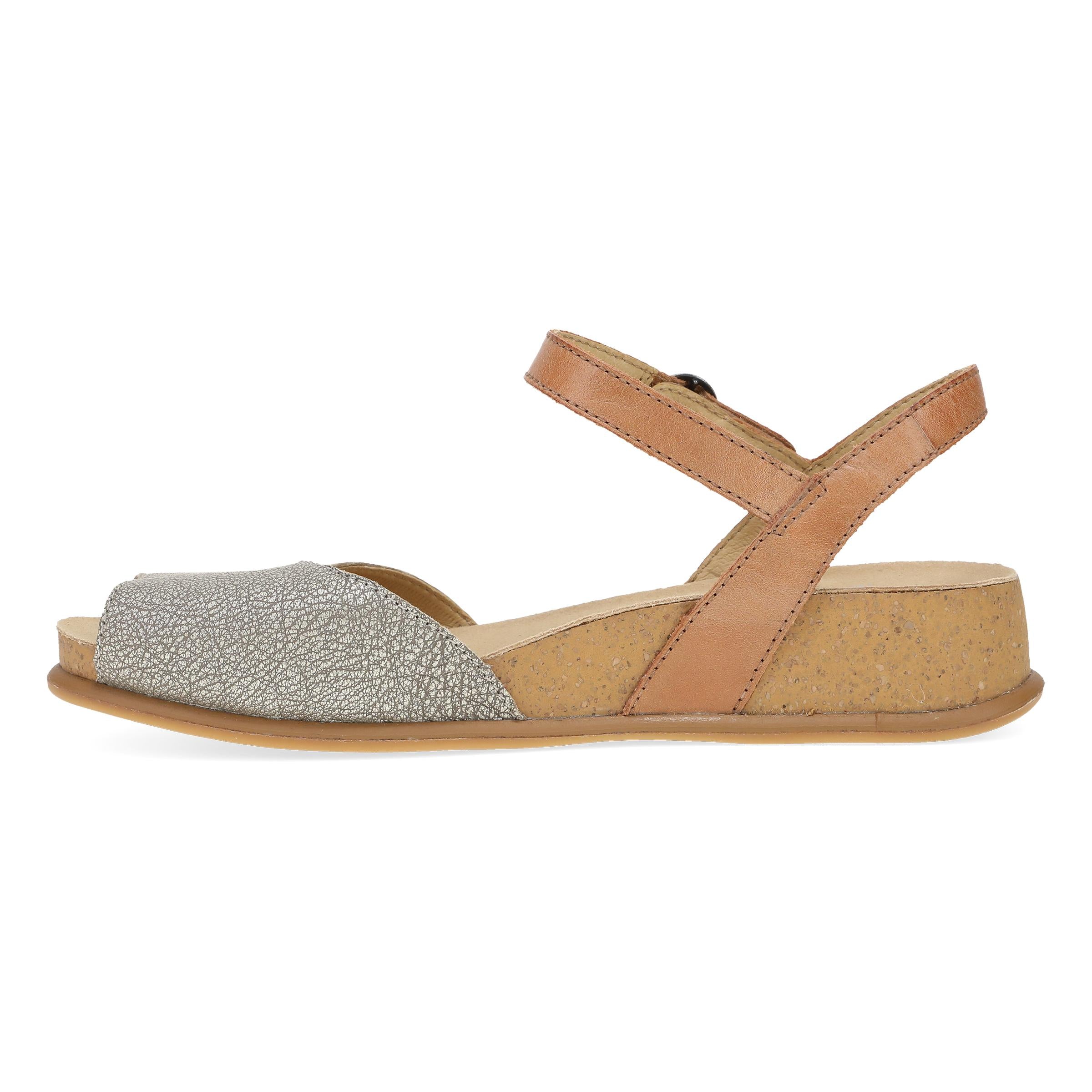 Stylish Women’s Flats for All-Day Wear | Dansko