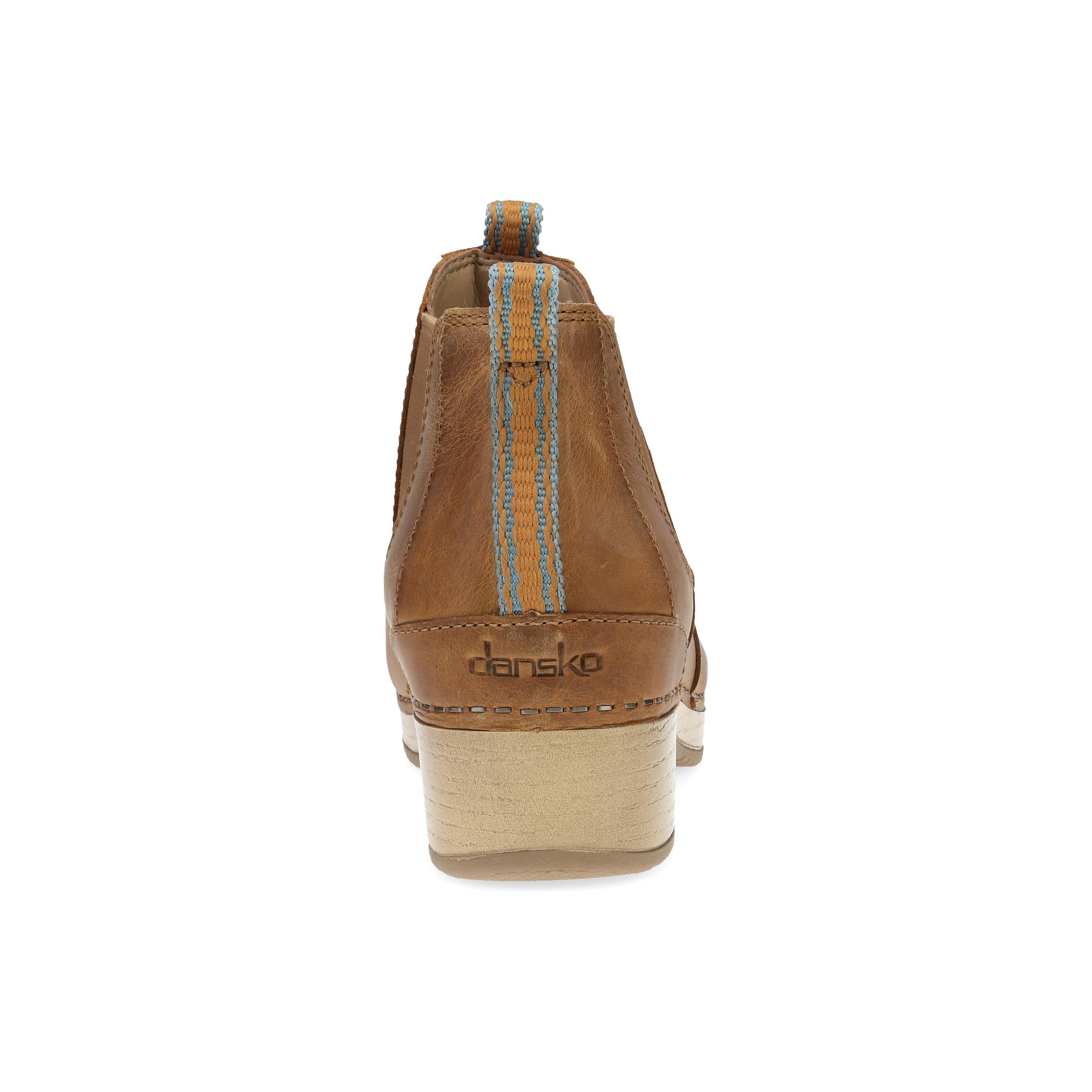 Becka Tan Oiled Pull Up – Dansko