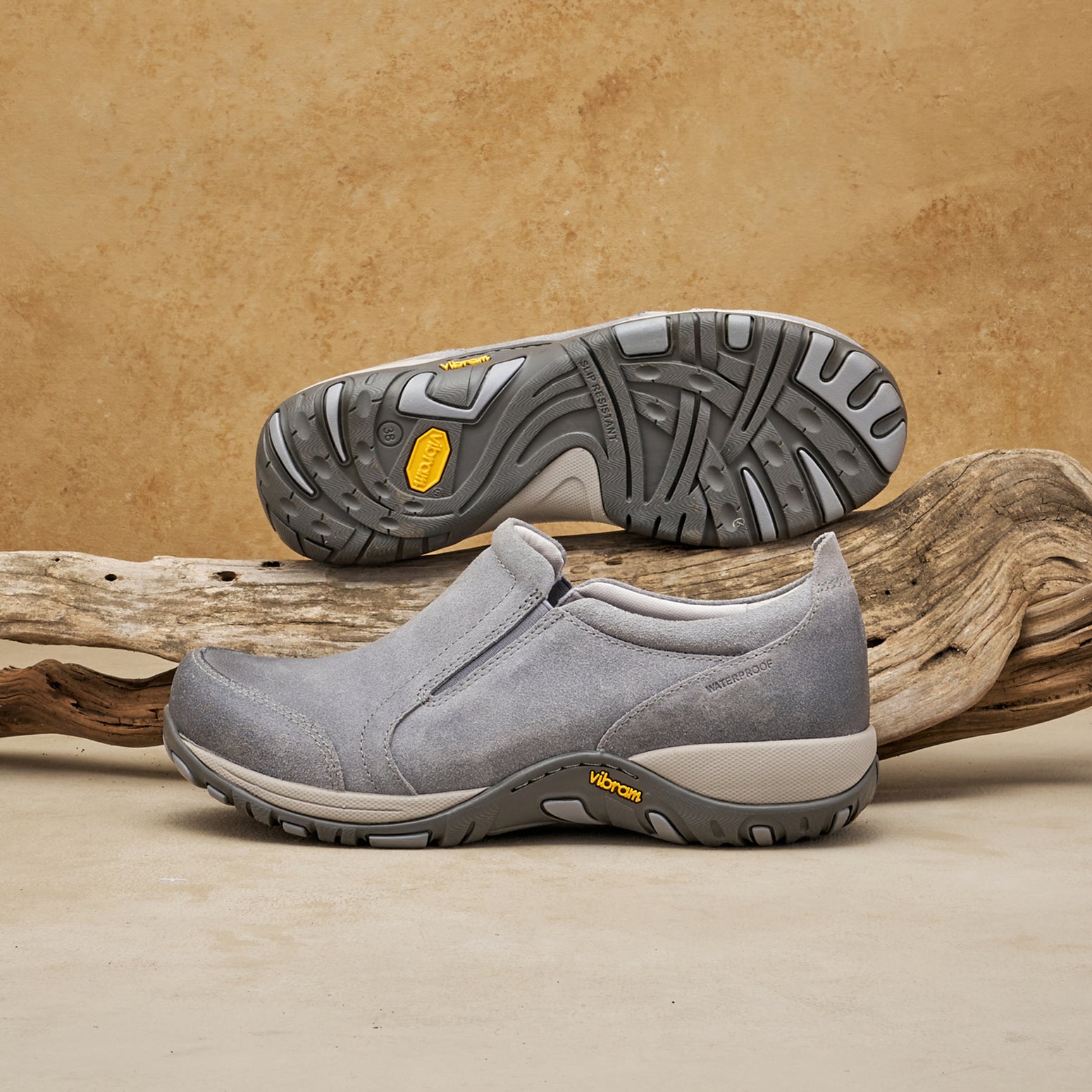 Pippy Grey Waterproof Burnished Suede – Dansko