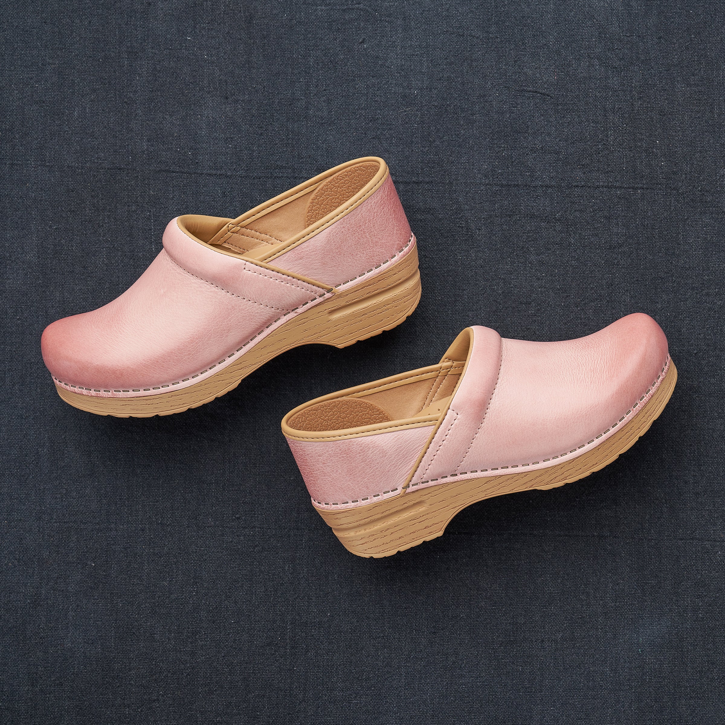 Professional Pink Milled Burnished – Dansko