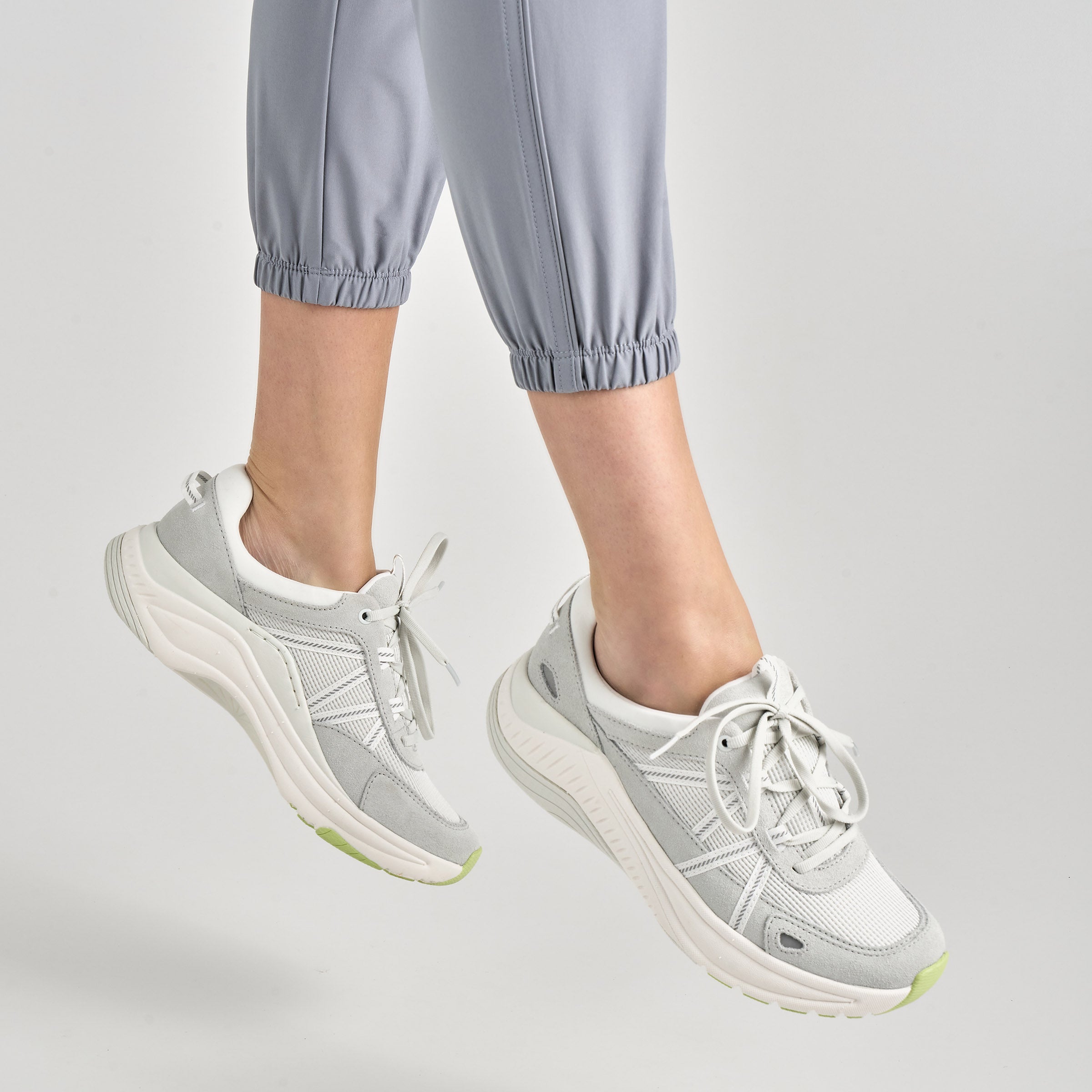 Poppy Grey Suede – Dansko