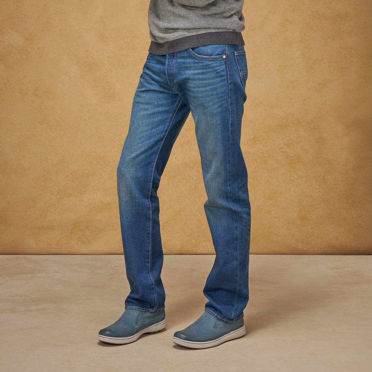 Trent Denim Burnished Suede – Dansko