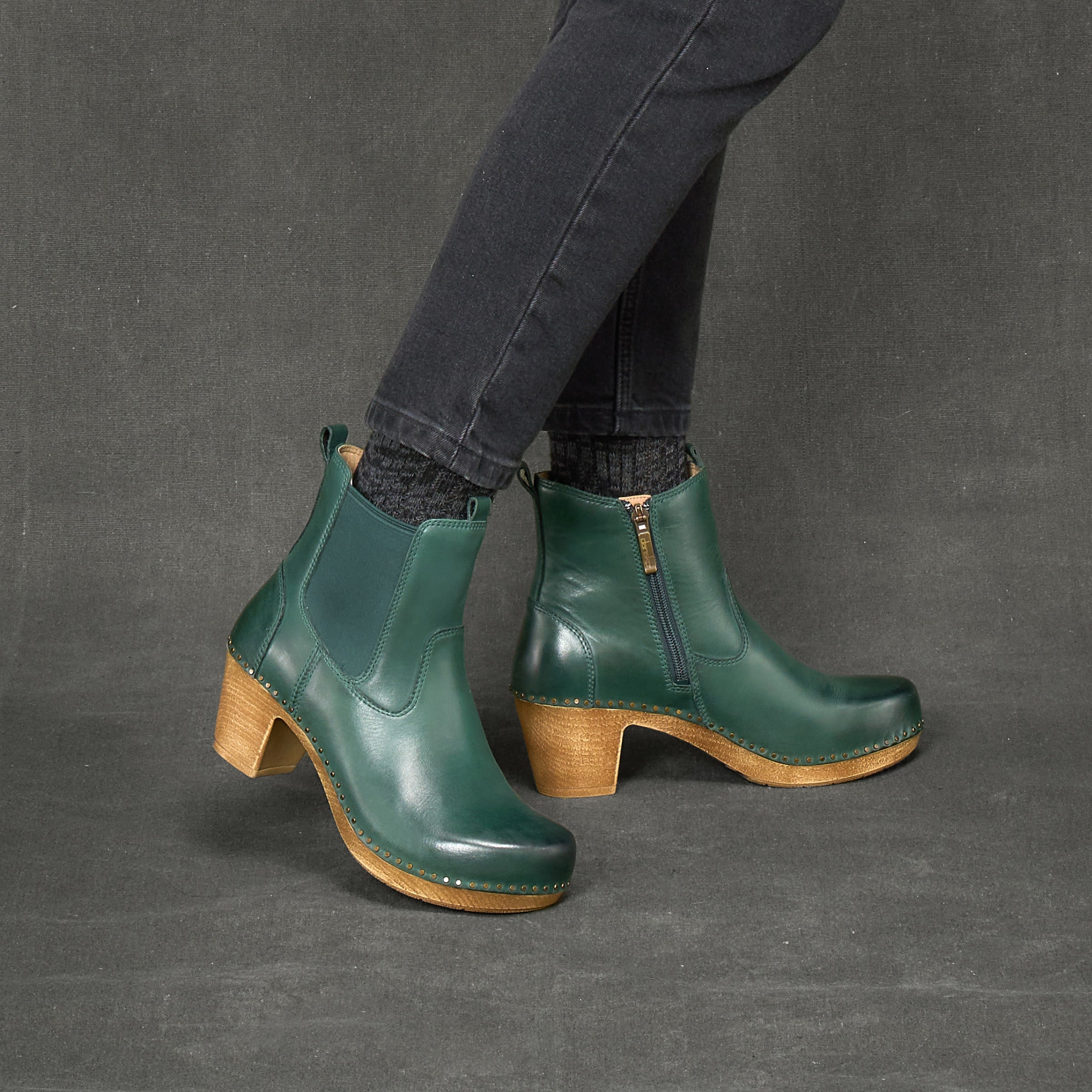 Women’s Boots & Booties For Sale | Shop Now | Dansko