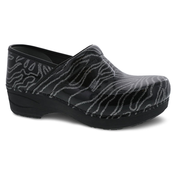 Healthcare Clogs | Free Ground Shipping – Dansko